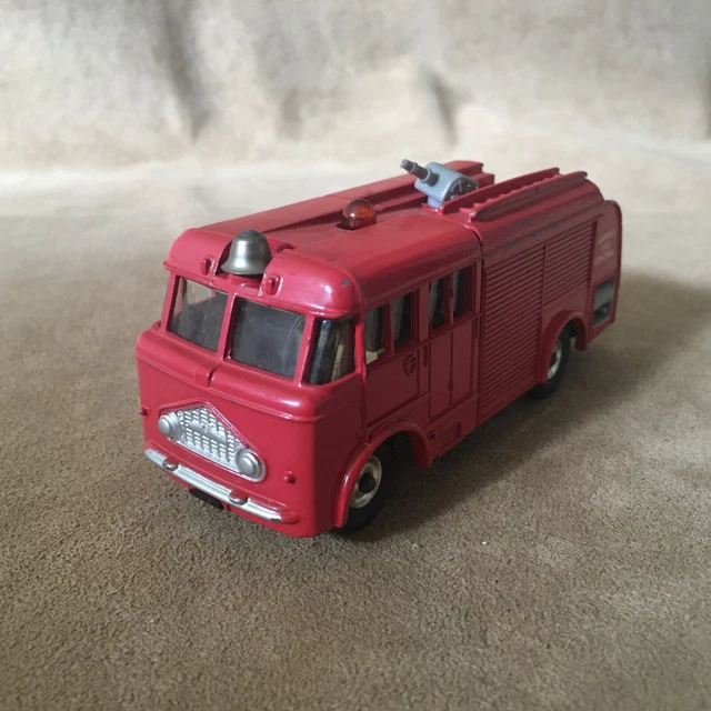 DINKY TOYS 276 Airport Fire Tender With Flashing Light / Vintage ...