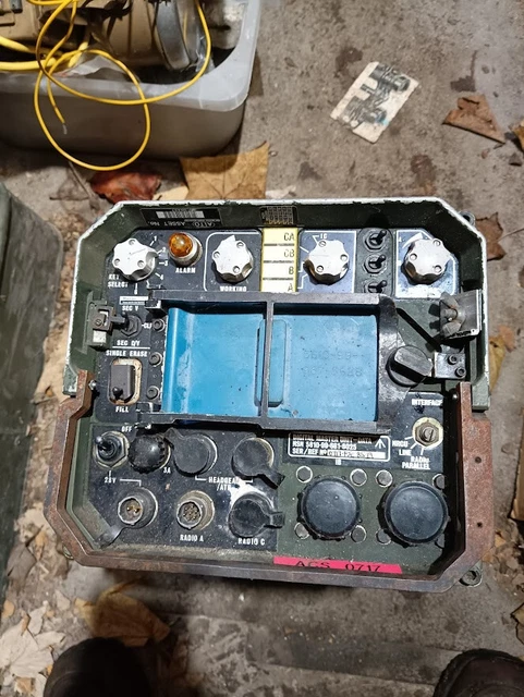 CLANSMAN MILITARY RADIO Digital Master Unit - Dmu - Used Surplus Item £ ...