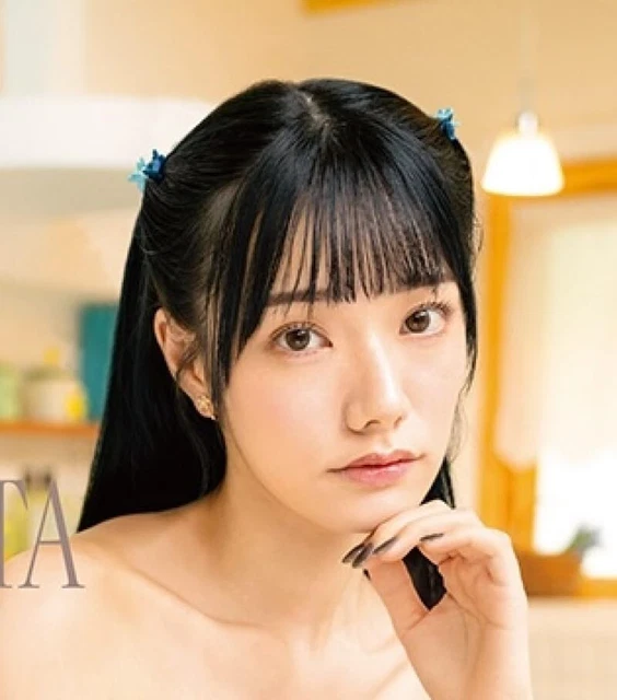 JAPANESE ACTRESS RENA Miyashita 宮下玲奈 2025 Tabletop calendar A5 28P Japan $90.88 - PicClick CA