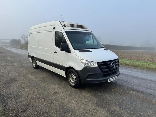 MERCEDES-BENZ SPRINTER 2.1 314 CDI Progressive Panel Van fridge 5dr ...