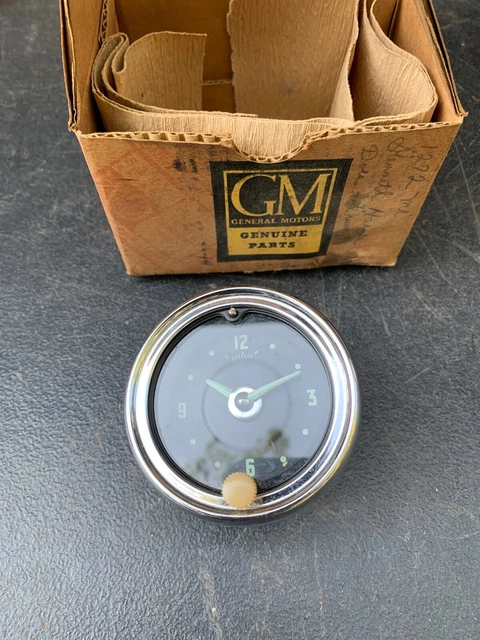 NOS 1951 1952 Chevrolet clock Guide GM dash gauge trim chrome grill ...