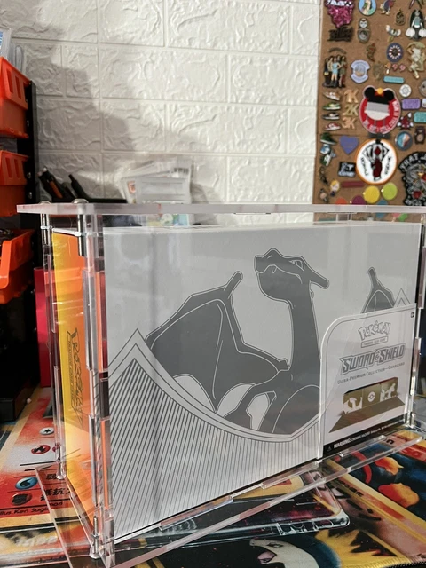 ACRYLIC DISPLAY CASE for Charizard Ultra Premium Collection Box UPC EUR ...