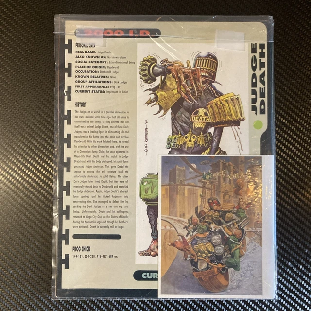 2000AD FEAT JUDGE Dredd Prog 701 20th October 1990 + 2of4 Postcard set ...