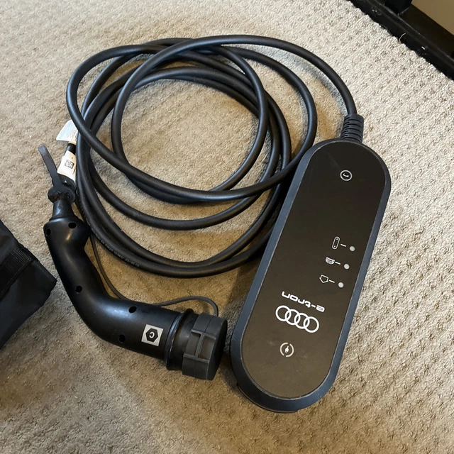 GENUINE AUDI E-TRON Type 2 3 Pin Home Charger Charging Cable. 8V4.971. ...