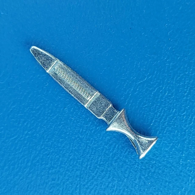 CLUE REPLACEMENT TOKEN Weapon Dagger Knife Classic Mystery Game Piece ...