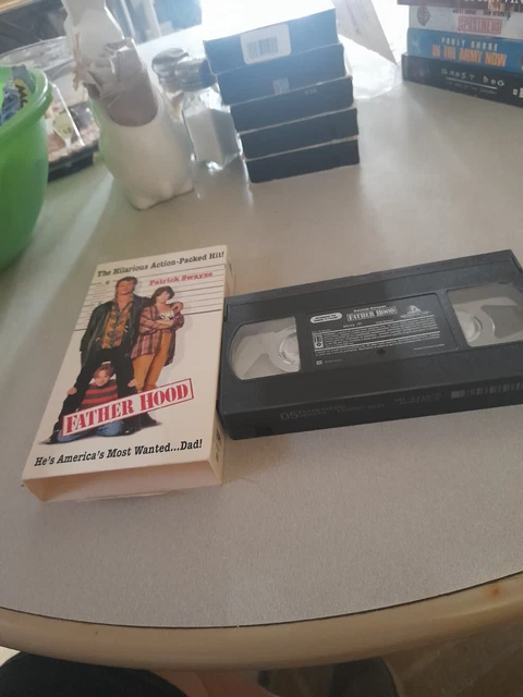 FATHER HOOD VHS Patrick Swayze, Halle Berry, Diane Ladd $8.27 - PicClick AU