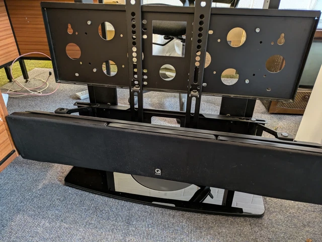 Q ACOUSTICS SPEAKERS QAV system with TV table top stand £30.00 ...