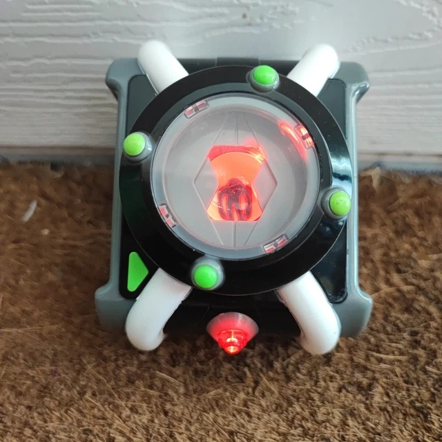 BEN 10 ULTIMATE Omnitrix Deluxe Watch fx Light Sound £11.99 - PicClick UK