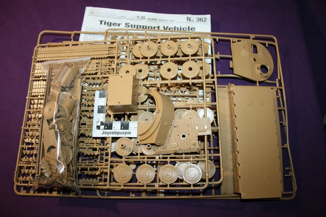 ITALERI TIGER I Tank 1:35 scale model for parts, spares or repair. £15. ...