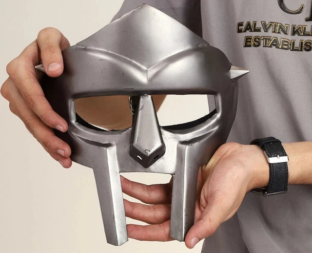MF DOOM FACE Mask Steel Mad Villain Halloween Costume Cadeaux pour lui ...