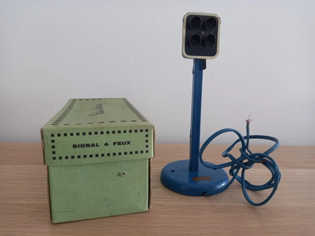 HORNBY SIGNAL 4 Feux Avec Sa Boite Echelle O £17.74 - PicClick UK