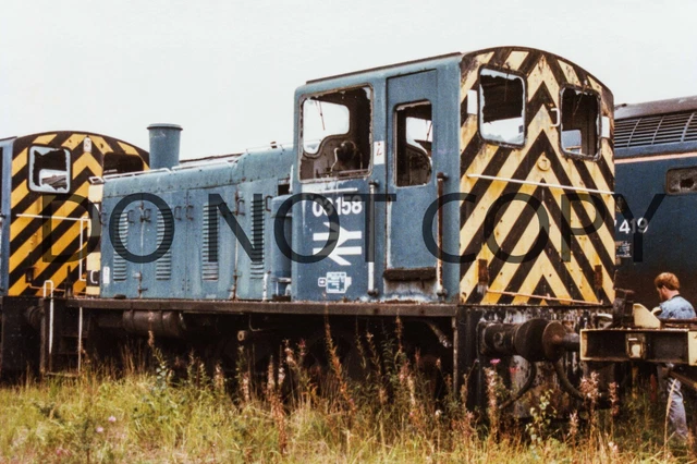 UK DIESEL TRAIN Railway Photograph Of Class 03 03158 Loco. Rm03-42 £1. ...