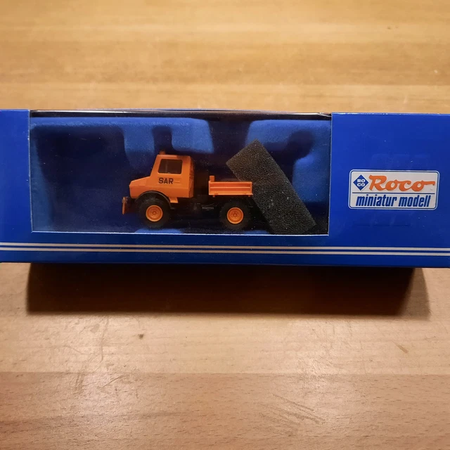 MODELLAUTO HO SAR Unimog v. Roco, ungeöffnet, wie neu,im OK EUR 11,00 ...
