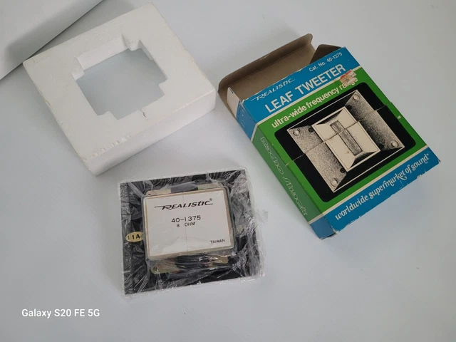 LOT OF 2 RARE VINTAGE REALISTIC LEAF TWEETERS Cat No.40-1375 $100.00 ...