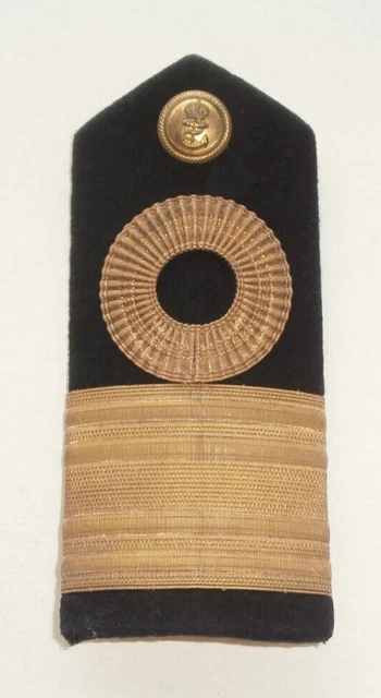 WW2 ERA ROYAL Navy Commodore Officers Shoulder Board & Button £19.99 ...