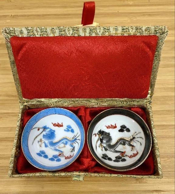 VINTAGE CERAMIC TEA Utensil Mini Set 2 Small Plates with Blue & Black ...