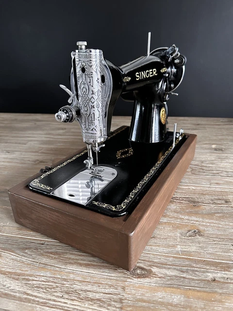 GORGEOUS 1936 SINGER 15-91 Sewing Machine Potted Motor Fully Tested ...