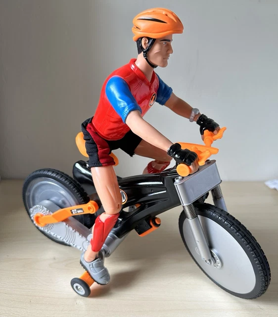 VERY RARE 2001 Hasbro Action Man Totally Extreme Mountain Bike VTT R/C ...