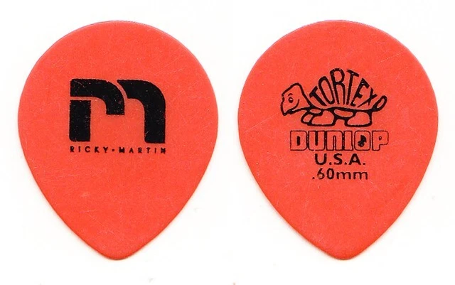 RICKY MARTIN SIGNATURE Orange Larme Guitare Pick - 2016 Un Monde Tour ...