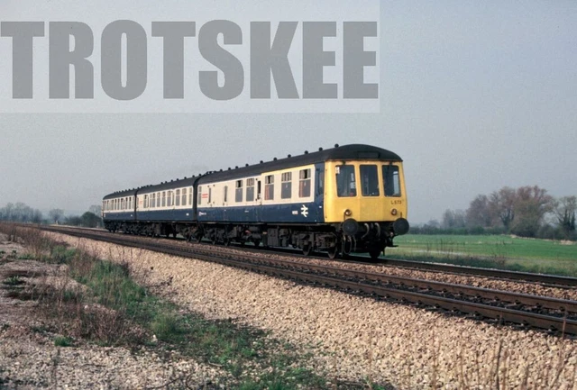 35MM SLIDE BR British Railways DMU 51055 Class 119 c1986 Original £4.98 ...