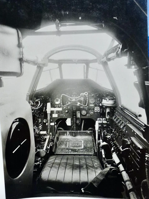 PHOTO PRESSE WW2 : COCKPIT _ BRISTOL BUCKINGHAM _ RAF EUR 10,99 ...