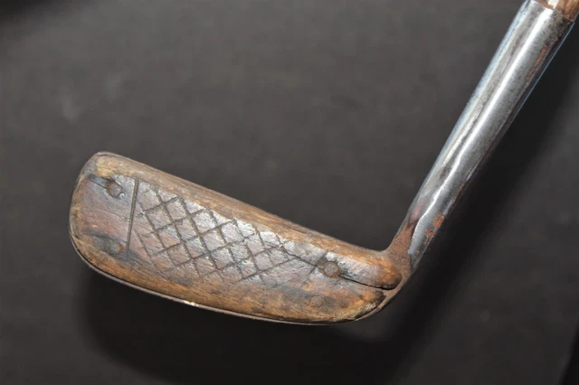 ANTIQUE VINTAGE HICKORY golf club memorabilia Gibson Wood face putter £ ...
