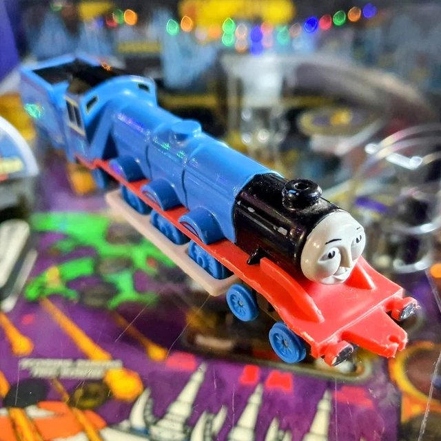 GORDON - VINTAGE 2001 ERTL Thomas The Tank Engine Diecast Metal Railway ...