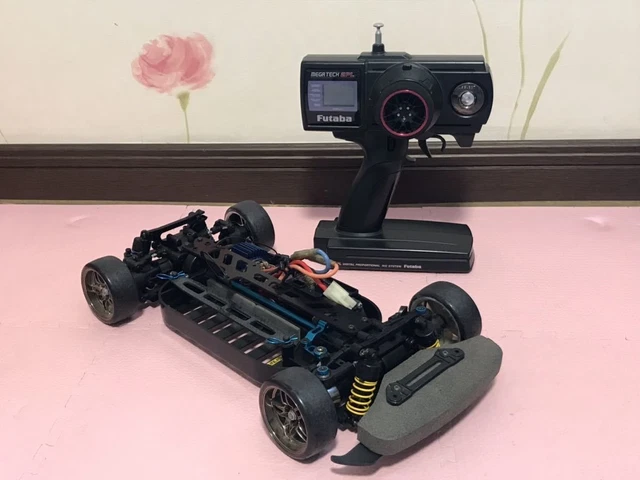 1/10 TAMIYA CUSTOM Drift RC Car Body, Futaba Mega Tech Transmitter Set ...
