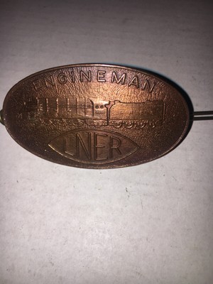 ENGINE MAN LNER railway cap badge £7.00 - PicClick UK