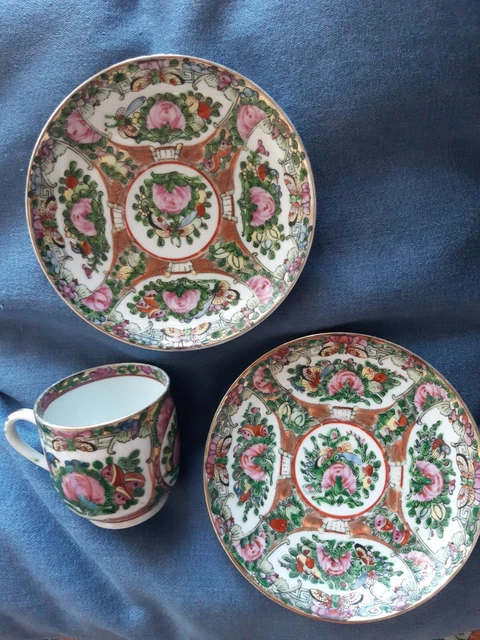 UNE TASSE ET 2 sous tasses en Porcelaine épaisse. EUR 22,00 - PicClick FR