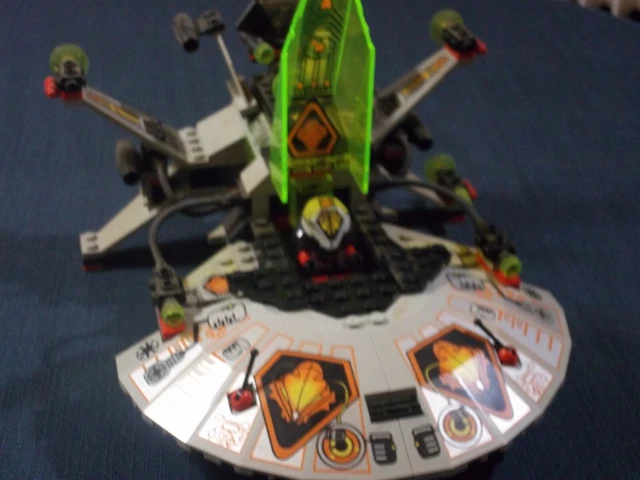 VINTAGE LEGO 6915 UFO Space Warp Wing Fighter (99%complete, with ...