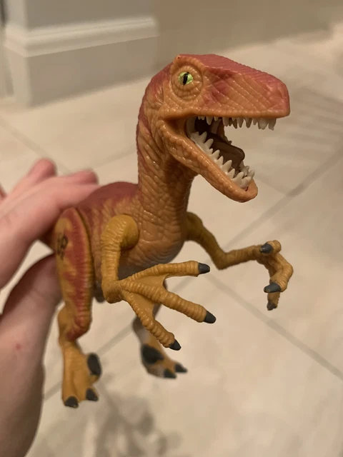 VINTAGE JURASSIC PARK Raptor Velociraptor With Working Roar Sound ...