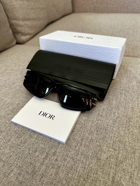 DIOR SIGNATURE S9U Rectangular Frame Acetate and Gold Sunglasses Size ...