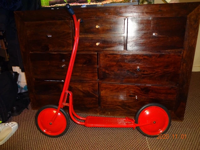 VINTAGE TRI-ANG SCOOTER £40.00 - PicClick UK