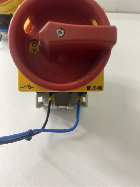 USED EATON P1-25/V/SVB MAIN SWITCH 25A 3P STOCK (R20 £19.99 - PicClick UK