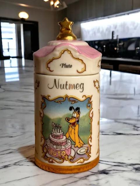 VINTAGE 1995 WALT Disney Spice Jar: Lenox Fine Porcelain Pluto Nutmeg £ ... VINTAGE 1995 WALT Disney Spice Jar: Lenox Fine Porcelain Pluto Nutmeg £ ...