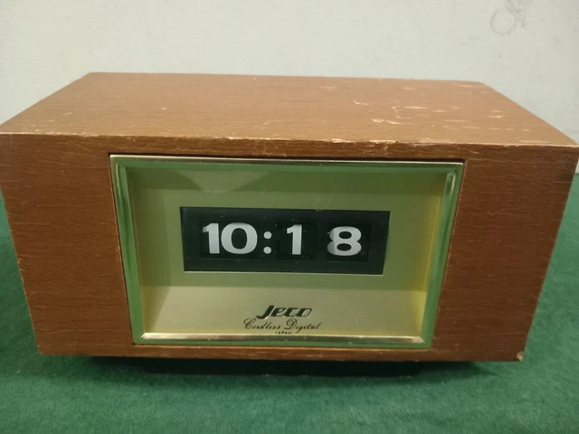 JECO ... DIGITAL Rolling Drum Clock Wooden Surround Working Retro 70’s ...