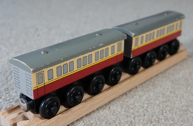 EXPRESS COACHES FOR Brio Thomas and Friends Wooden Railway Engine Train ...