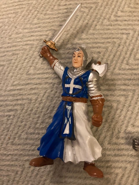 EARLY LEARNING CENTRE ELC 2 knights figures castle of doom medieval ...