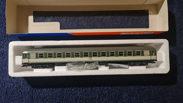 ROCO, 44921, H0, Abteilwagen 2. Kl. DB, Schnellzugwagen, NEU EUR 38,00 ...