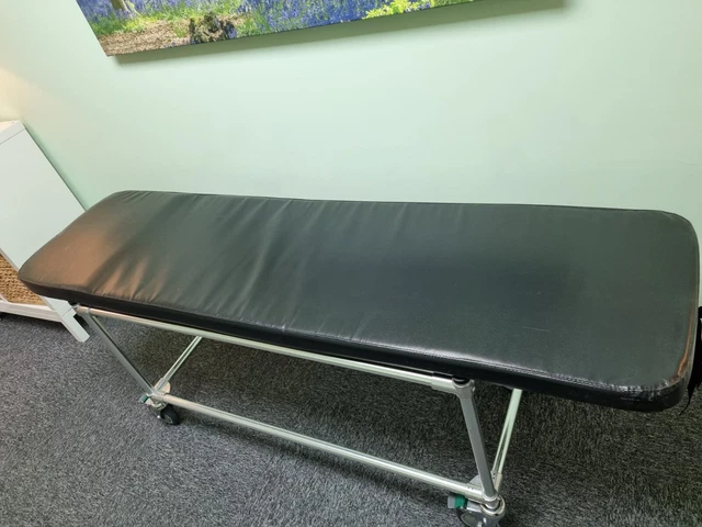 ONE MAN STRETCHER replacement pad - black, funeral / mortuary £59.95 ...