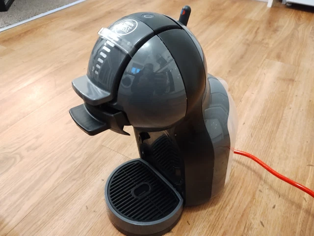 NESCAFÉ DOLCE GUSTO Mini Me Automatic Coffee Machine Grey Black Nescafe ...