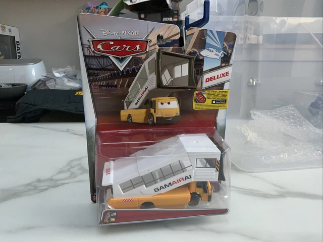 DISNEY PIXAR CARS UCCHI DELUXE AIRPORT Diecast 1:55 MATTEL - BRAND NEW ...