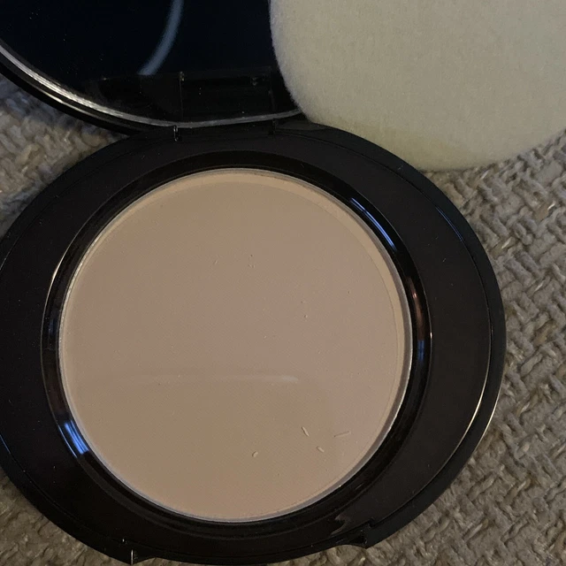 NO7 PERFECT LIGHT Pressed Powder Translucent 10g Brand New - Original ...