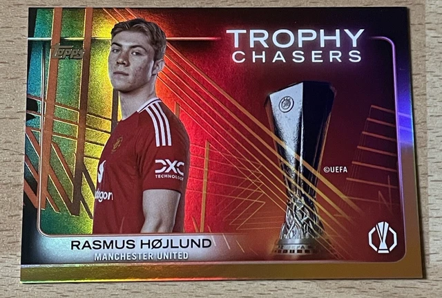 TOPPS UCC FLAGSHIP 2024 2025 Rasmus Hojlund Manchester Utd Trophy ...