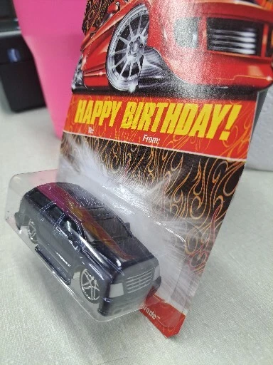 2007 HOT WHEELS Happy Birthday Cadillac Escalade EUR 4,16 - PicClick FR