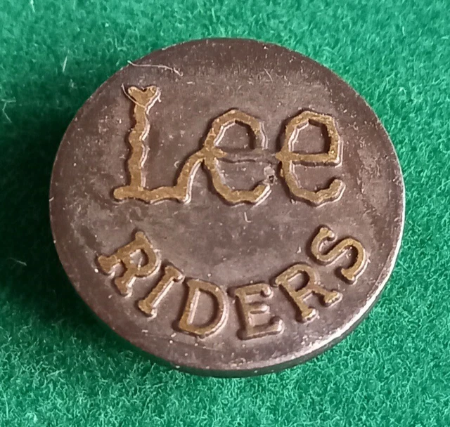 ANCIEN PIN'S PINS Pin de Marque Lee Riders Jean's Vêtement EUR 1,50 ...