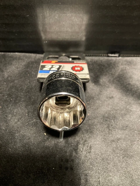PERFORMANCE TOOL SOCKET 22mm 3/8 Drive Chrome CR-V 12-Point W38822 Used ...
