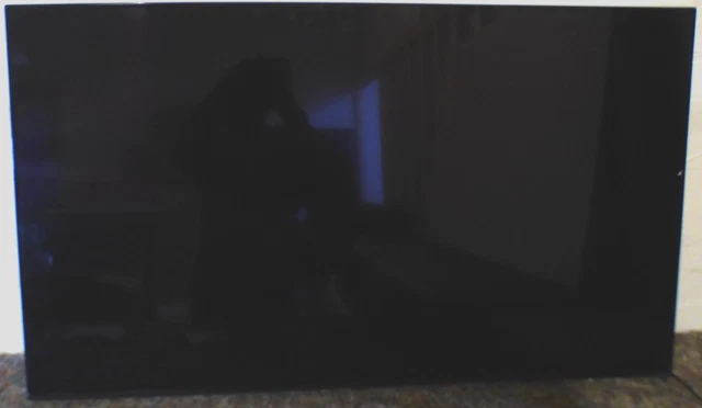 *DAMAGED SCREEN* LG 55NANO866NA 55" Smart 4K Ultra HD HDR LED TV £210. ...