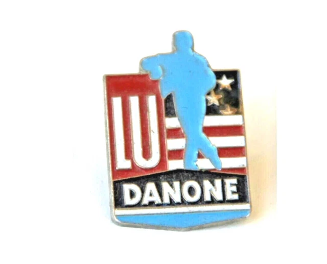 ANCIEN PIN'S BISCUITS Lu de Danone sur drapeau américain EUR 10,00 ...